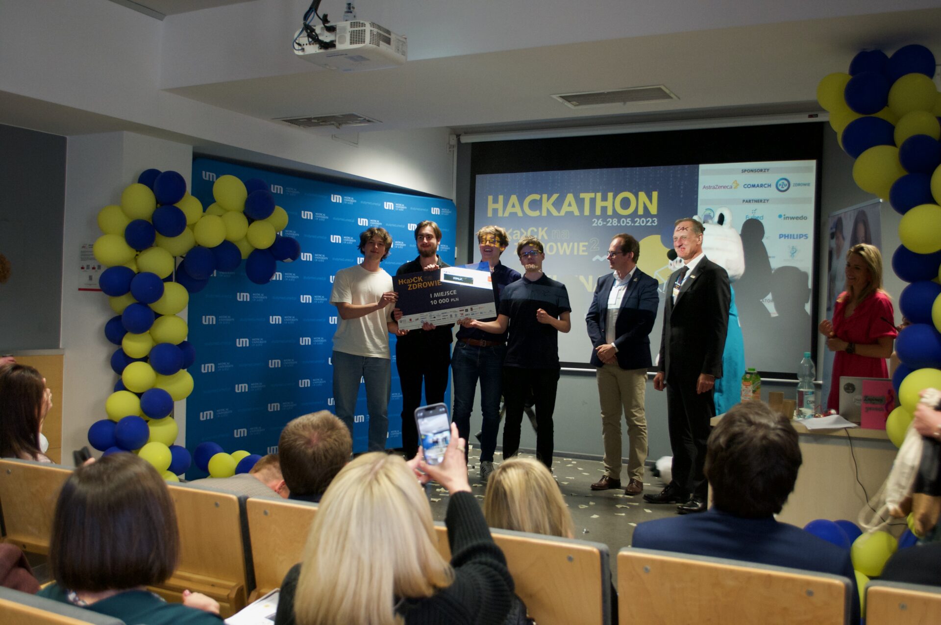 Finał Hackathon'u HAcK NA ZDROWIE 2 ! - Akademickie Biuro Karier